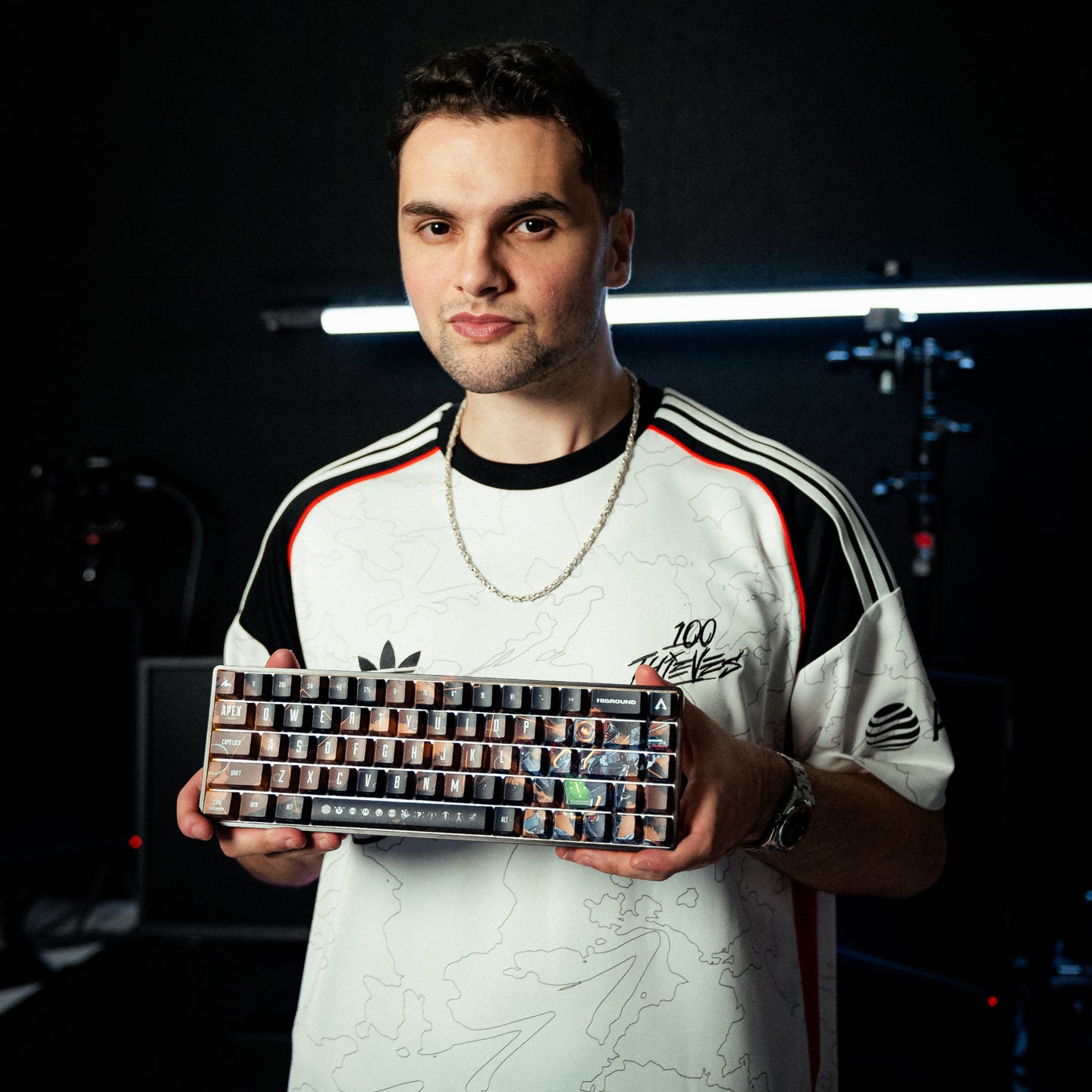 Apex Legends™ | Higround Performance Basecamp 65HE Keyboard - Pathfind