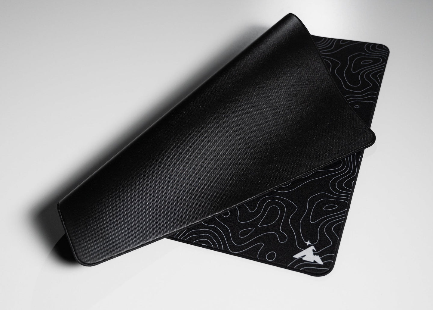 LARGE AND PERFORMANCE MOUSEPAD LOOKBOOK – Higround