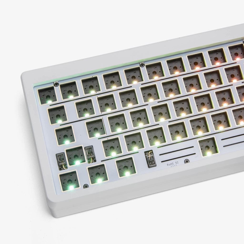 Summit 2.0 65 Barebone Kit - White – Higround