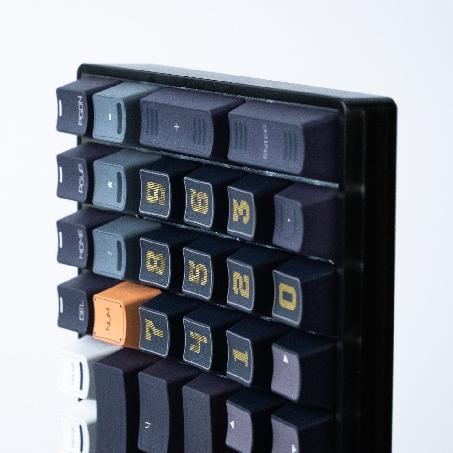 Basecamp 96+ Lookbook – Higround