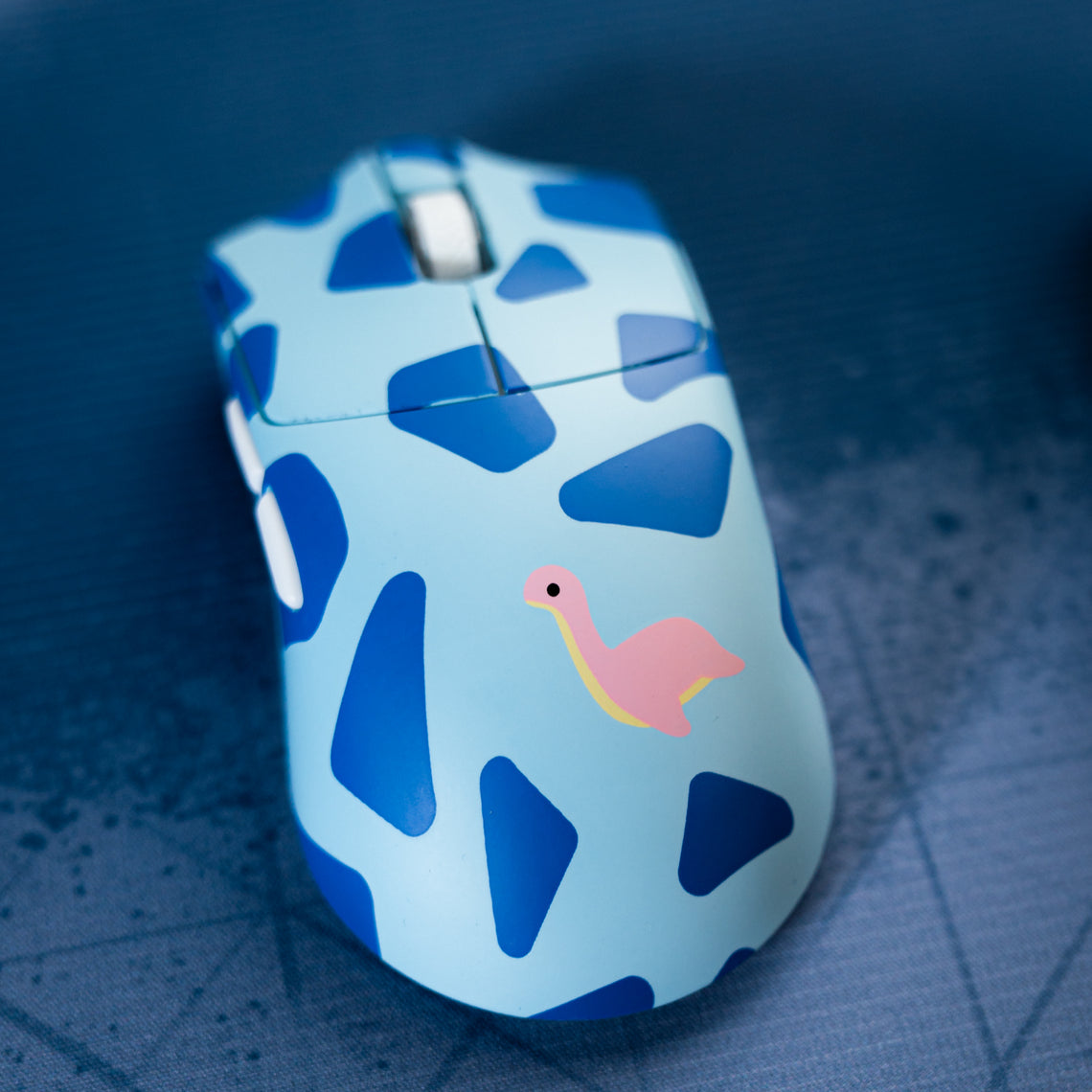 Apex Legends x Higround Yuma Wireless Mouse - Nessie